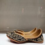 Buy ERNAV ENTERPRISES THE PALM PUNJABI JUTTI Online at Best Prices in India - JioMart.