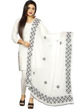Buy Tutli Putli Women White Embroidered Pure Cotton Dupatta Online at ...