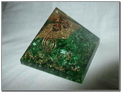 Jet International Green Reiki Stone Green Onyx Pyramid - JioMart