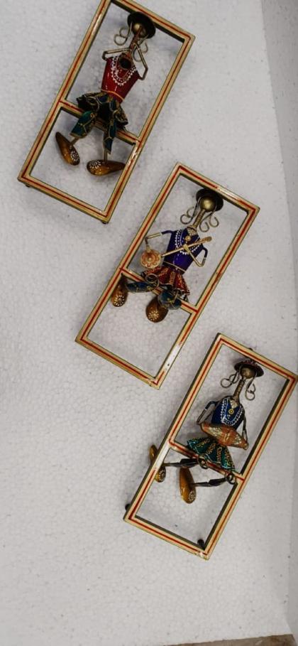 MISHITA COLLECTIONS - Metallic Multicolor Hanging Leg Doll for Wall ...