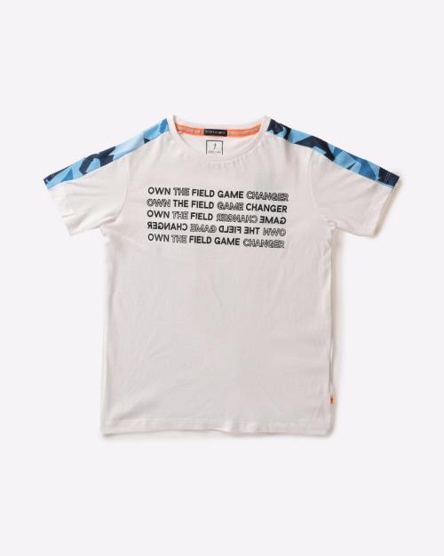 Buy Typographic Print T-shirt with Camo Print Panels Online at Best ...