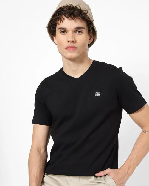 Buy Logo Print Crew-Neck T-shirt Online at Best Prices in India - JioMart.