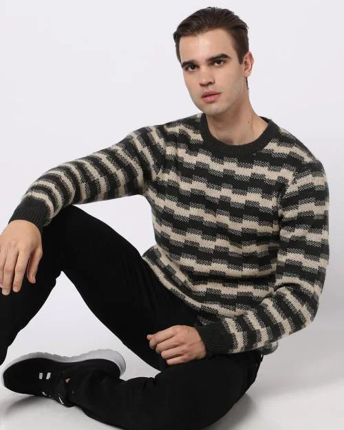 Buy Geometric Pattern Crew-Neck Pullover Online at Best Prices in India - JioMart.