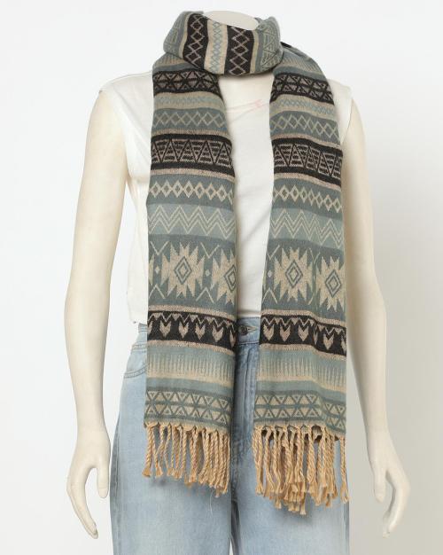 Buy Geometric Pattern Shawl with Tassels Online at Best Prices in India - JioMart.
