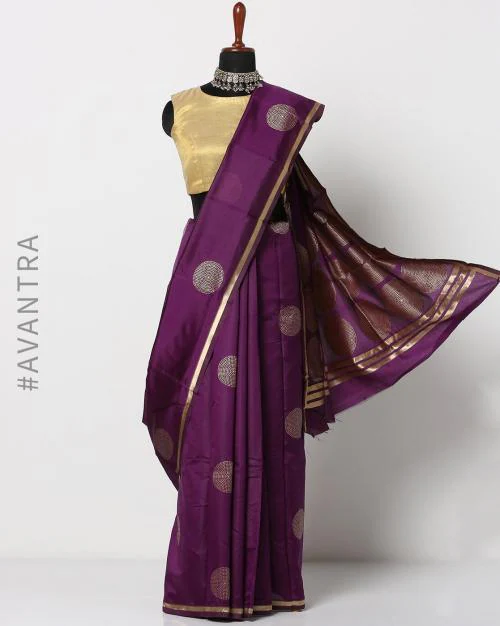 Buy Geometric Pattern Saree with Zari Border Online at Best Prices in ...