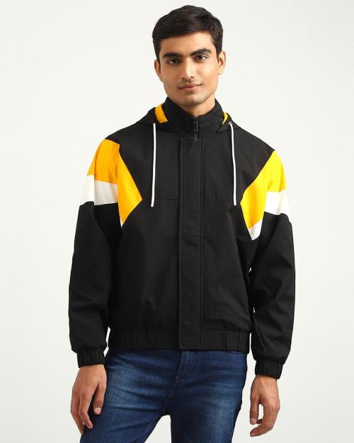 Buy Colourblock Zip-Front Hooded Jacket Online at Best Prices in India - JioMart.