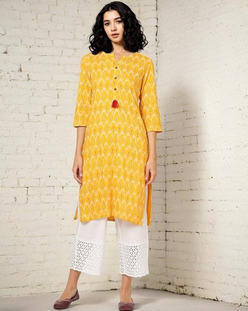 Buy Women Ikat Print Straight Kurta Online at Best Prices in India ...