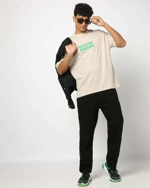 Buy Men Front Pleat Relaxed Fit Jeans Online at Best Prices in India ...