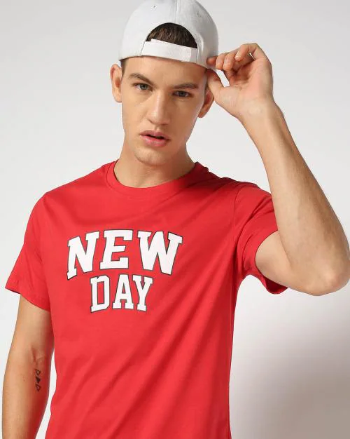 Buy Men Printed Regular Fit Crew-Neck T-Shirt Online at Best Prices in India - JioMart.