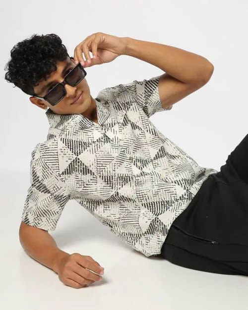 Buy Men Geometric Print Regular Fit Shirt Online at Best Prices in ...