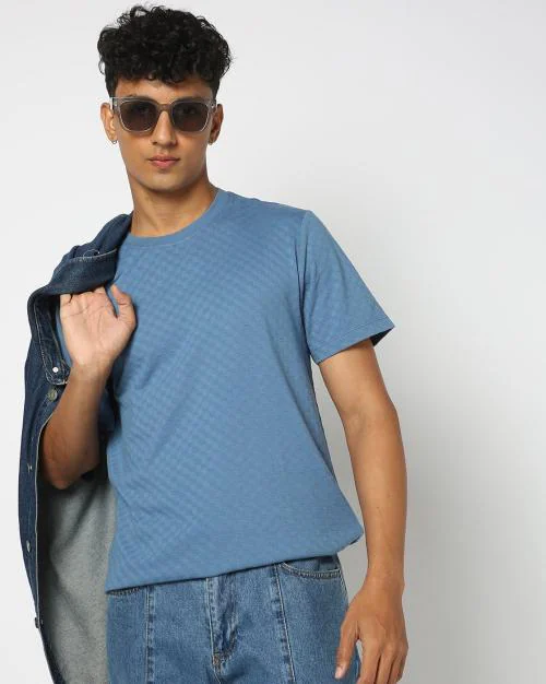 Buy Men Self-Checked Regular Fit Crew-Neck T-Shirt Online at Best ...