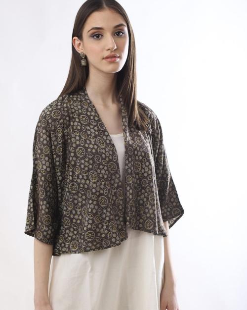 Buy Women Printed Front-Open Shrug Online at Best Prices in India ...