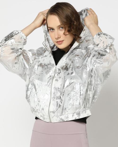 Buy Women Foil Print Relaxed Fit Jacket Online at Best Prices in India ...