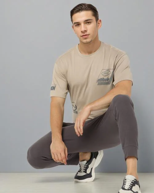 Buy Men Printed Relaxed Fit Crew-Neck T-Shirt Online at Best Prices in India - JioMart.