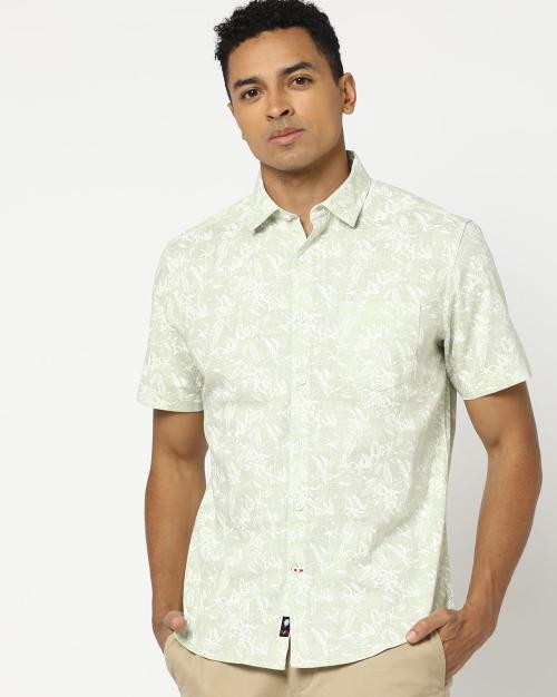 Buy Men Leaf Print Slim Fit Shirt Online at Best Prices in India - JioMart.