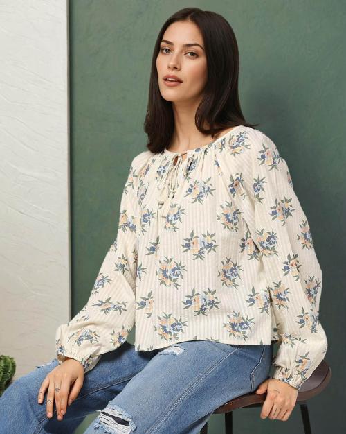 Buy Women Printed Regular Fit Top Online at Best Prices in India - JioMart.