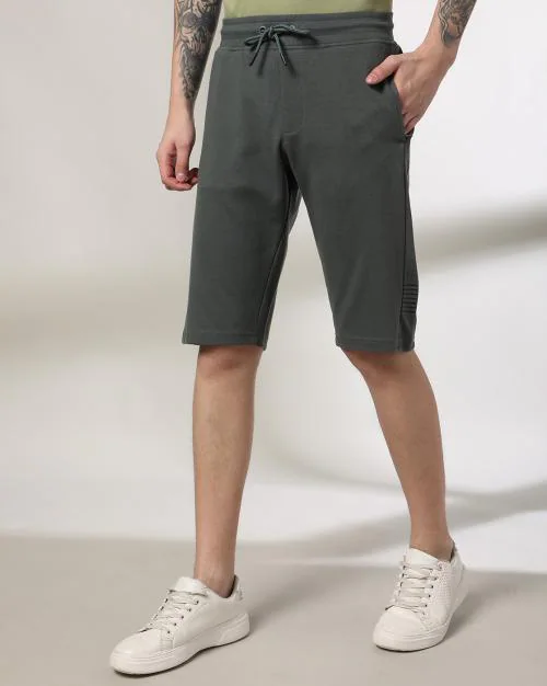 Buy Men Motosports Print Lines Regular Fit Shorts Online at Best Prices ...