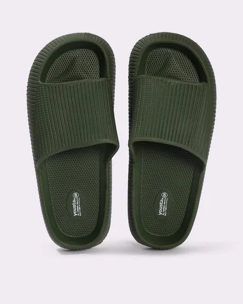 Buy Women Textured Slides Online at Best Prices in India - JioMart.