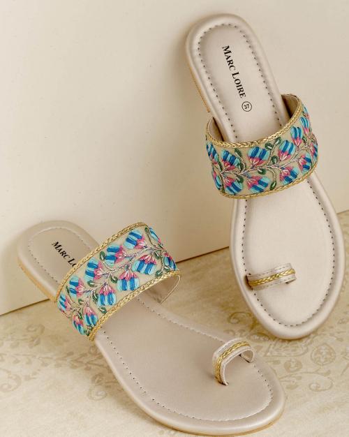 Buy Printed Toe-Ring Sandals Online at Best Prices in India - JioMart.