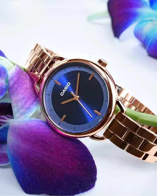 Buy A1800 Enticer Women (LTP-E413PG-2ADF) Analog Wrist Watch Online at Best Prices in India ...