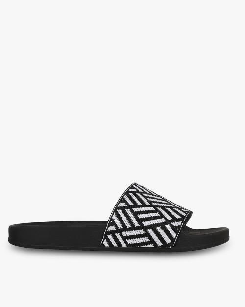 Buy Geometric Pattern Slides Online at Best Prices in India - JioMart.