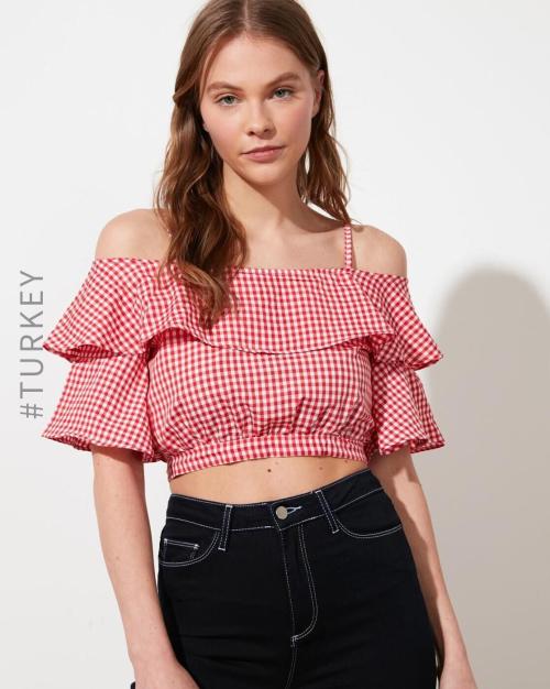 Buy Checked Crop Top with Adjustable Straps Online at Best Prices in ...