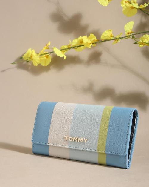Buy Striped Fold Over Wallet Online at Best Prices in India - JioMart.
