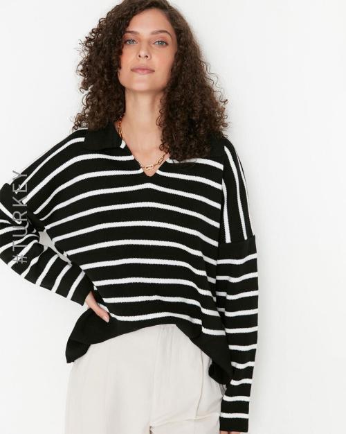 Buy Striped Open-Collar Pullover Online at Best Prices in India - JioMart.