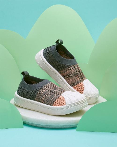 Colourblock Slip-On Casual Shoes - JioMart