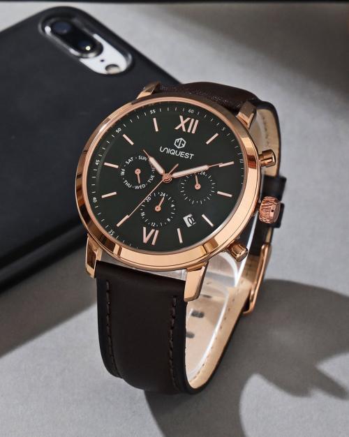 Buy Green Dial Analogue Fashion Watch with Multi-Dial Function And ...