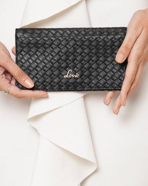 Buy Women Weave Pattern Bi-Fold Wallet Online at Best Prices in India ...