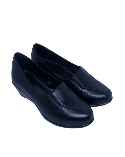 Buy Banuchi women Black wedges bellies Online at Best Prices in India ...