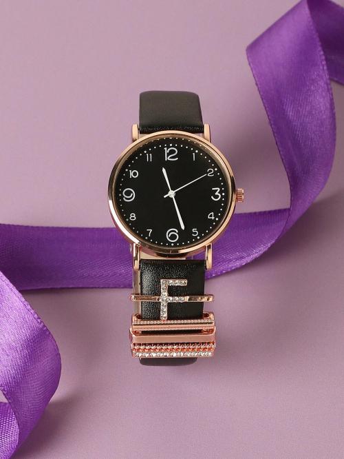 Buy HAUTE SAUCE by Campus Sutra Women Analog Watch With F Initial Watch Charm Online at Best ...