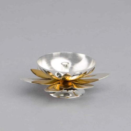 Buy SS Gold & Silver Plated Jyot, Flower Jyot (Pack of 1) Online at ...