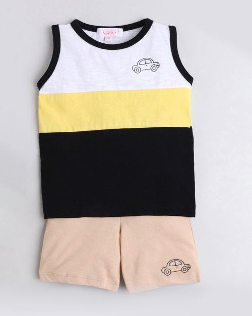 Buy Hopscotch Baby Boys Cotton Vehicle Print Vest And Short Set In ...