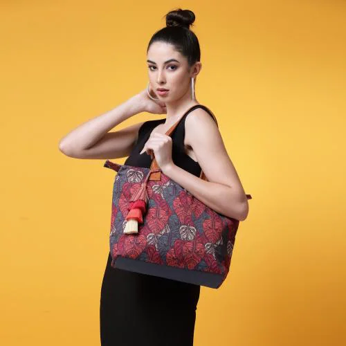 Buy Anekaant Rangoli Navy Blue & Multi Leaf Motif Printed Cotton Canvas ...