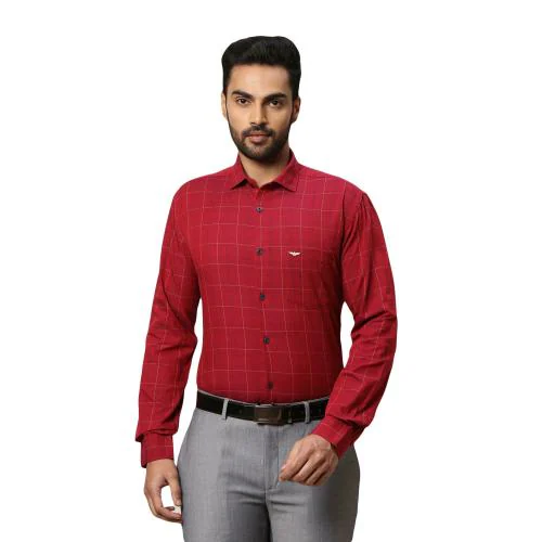 Buy Park Avenue Men Medium Red Casual Shirt Online at Best Prices in ...