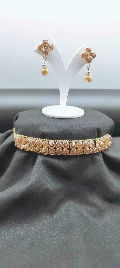 Buy Manath Alloy Earring and Necklace Set (Golden Color) Online at Best ...