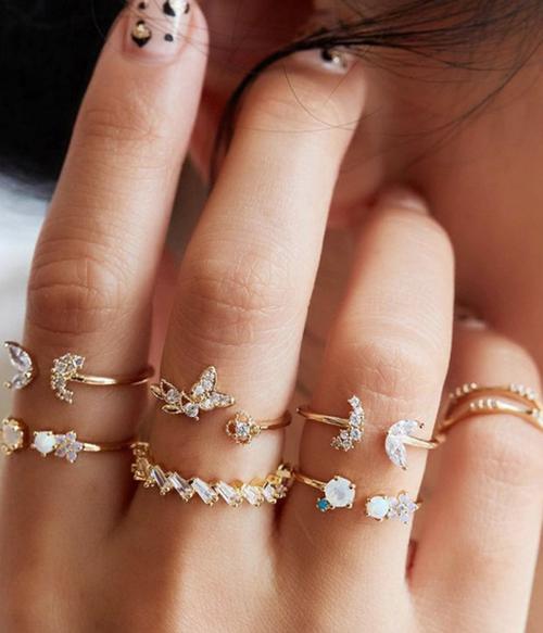 Buy Vembley Beautiful Gold Plated Seven Piece White Crystal butterfly ...