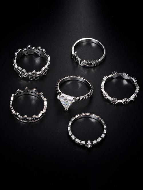 Buy Scintillare by Sukkhi Glamorous Floral Design Oxidised Ring Combo for Women Online at Best ...