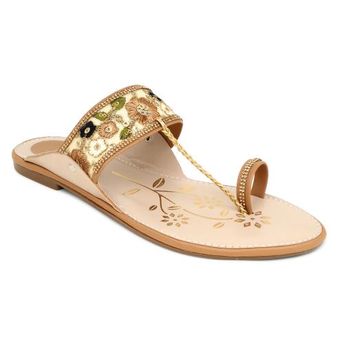 Buy Stepee Ethnic Traditional Trendy Kolhapuri Beige Chappal for Women ...
