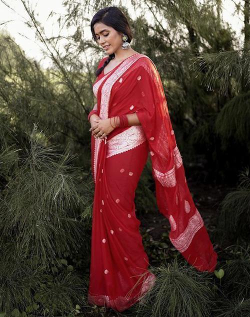 Buy Siril Cotton Silk Red Color Saree with Blouse piece Online at Best ...
