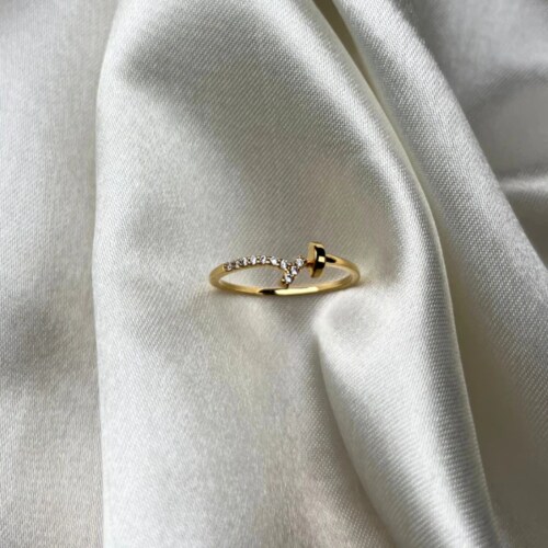 Buy Pearls of Korea Dazzling Desire Ring Online at Best Prices in India - JioMart.