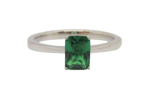 Buy Feel Touch Mart Panna Ring For Women 5.5 Ratti Transparent Sterling ...