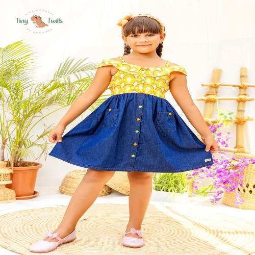 Buy Tiny Twills Girls sleeveless Western wear denim printed frock Color- Mango || 7-8Y Online at ...