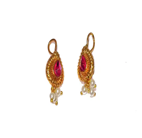 Buy Adhira's Traditional Golden Maharashtrian Press clip on Bugdi ...