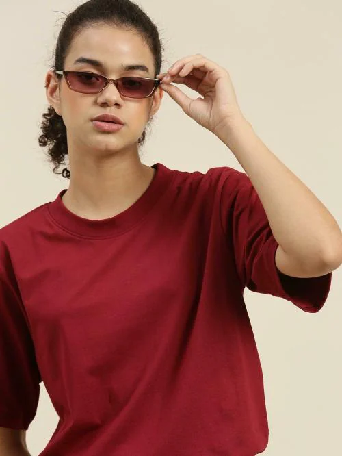 Buy Dillinger Maroon Solid Oversized T-Shirt Online at Best Prices in India - JioMart.