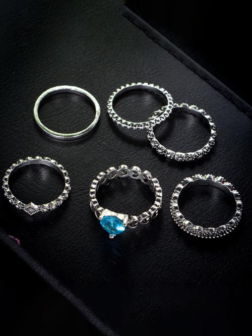 Buy Scintillare by Sukkhi Designer Heart Design Oxidised Gold Plated Ring Combo for Women Online ...