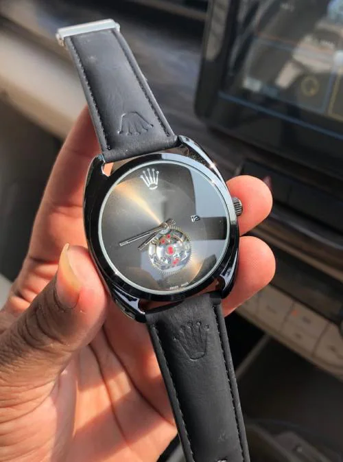 Buy SHOP YOUR STYLE Exclusive Men Leather Belt Analog Watch - For Men's ...