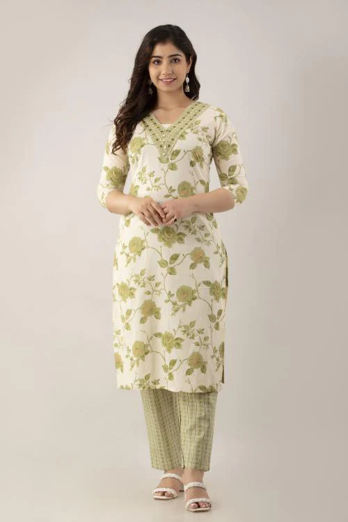 Buy Sreejaa Floral Printed Pum-Pum Button On Yoke Mirror & Manuel ...